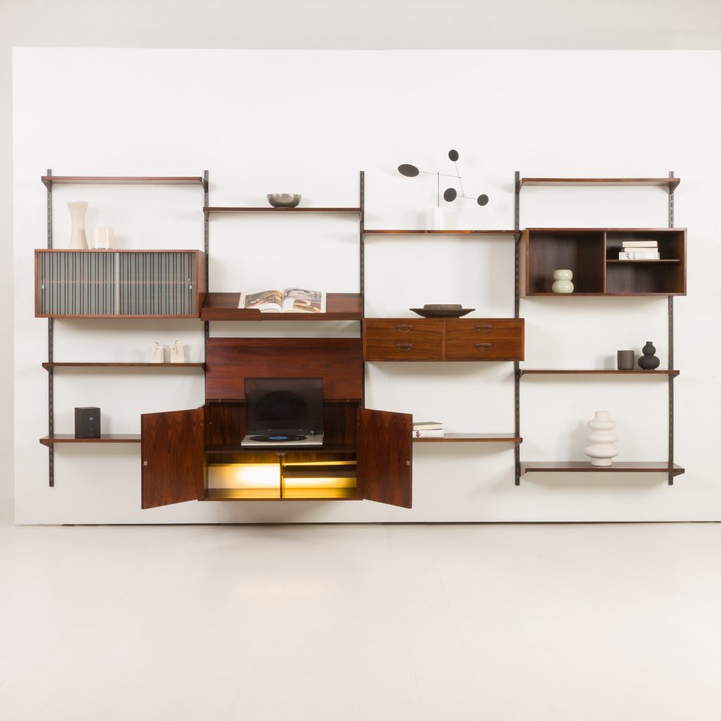 Kai Kristiansen four bay rosewood wall unit with a desk and a lamp for ...